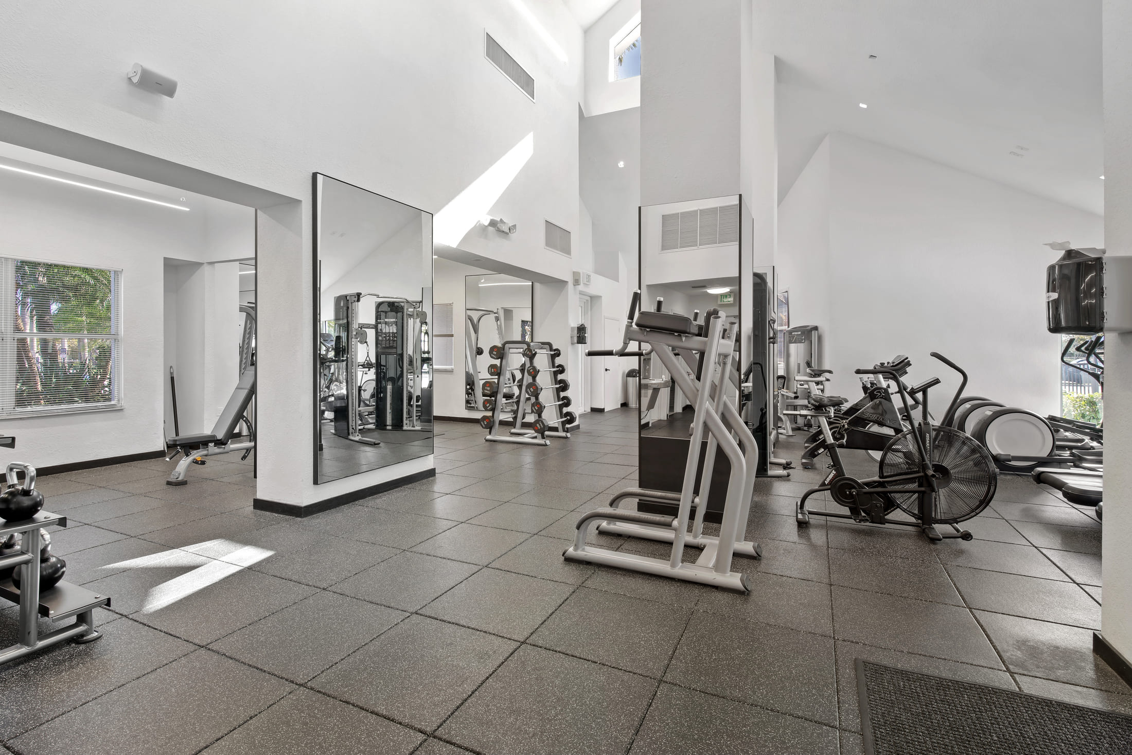 Fort Lauderdale Apartment Rentals | Tucker